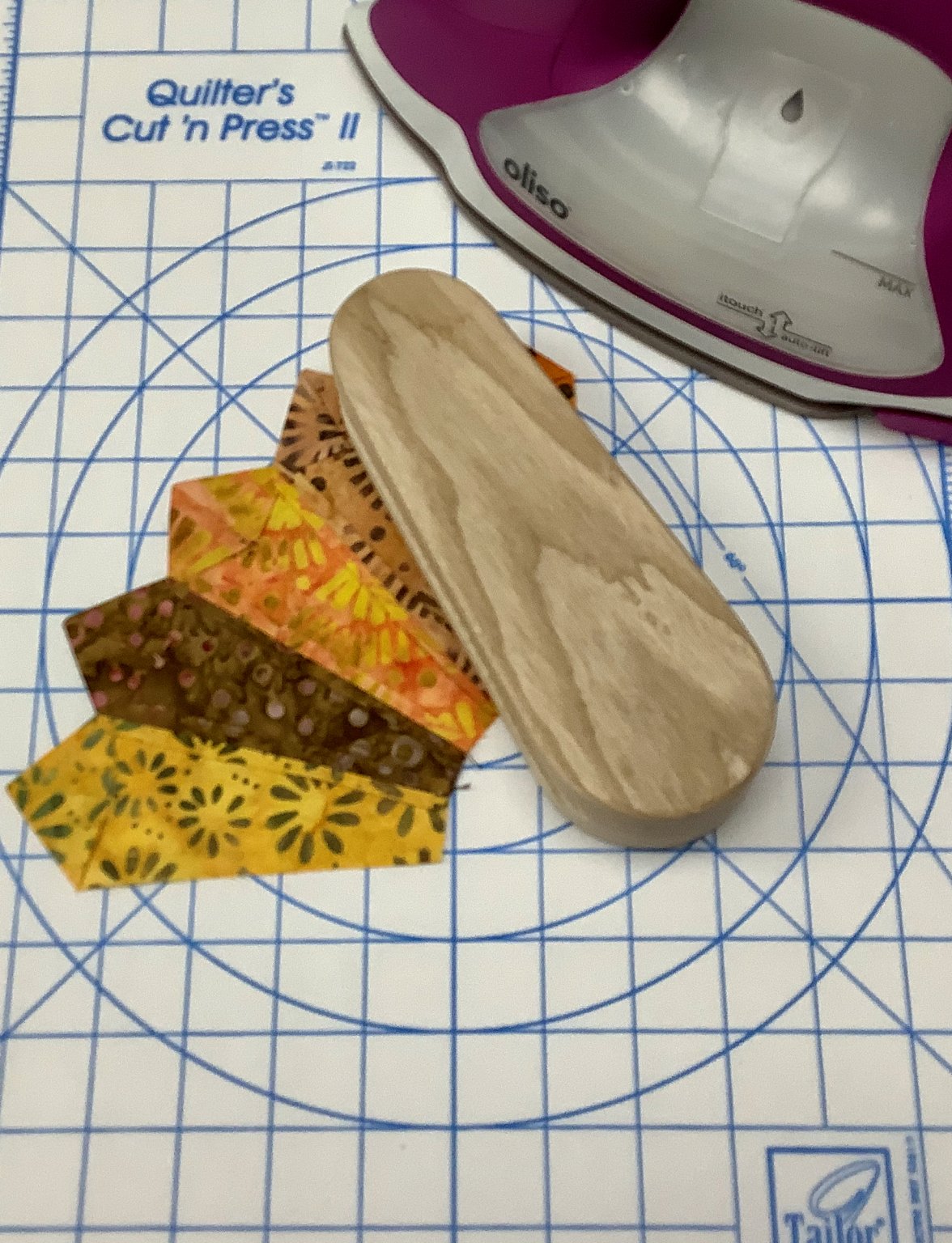 Nancy Zieman The Blog - Dresden Sunflower Table Mat Sewing Tutorial